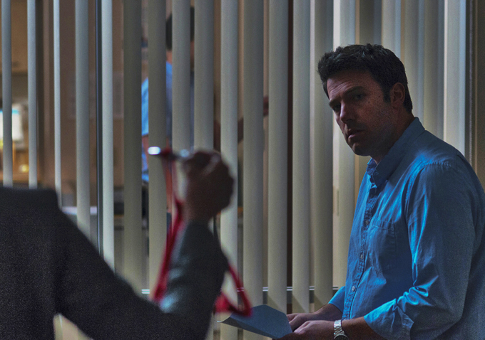 Review: David Fincher's 'Gone Girl' Starring Ben Affleck, Rosamund Pike ...
