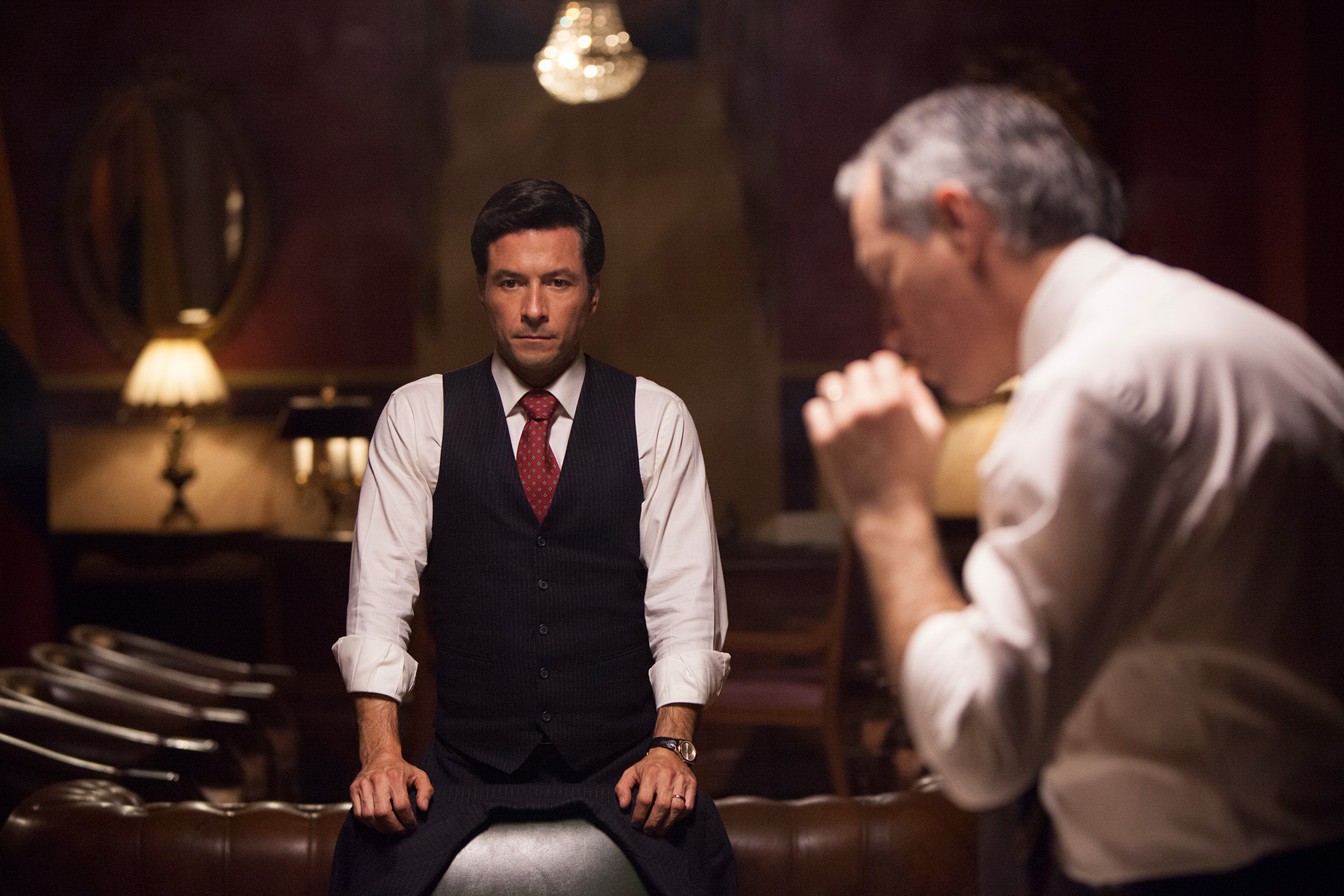 The Drug War Continues In New Trailer For Netflix's 'Narcos' Season 2