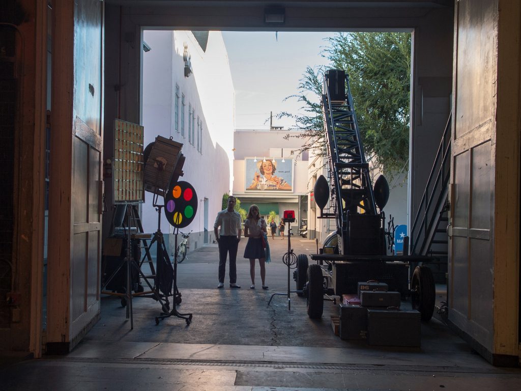 New Photos From 'La La Land' With Ryan Gosling & Emma Stone Show Los ...