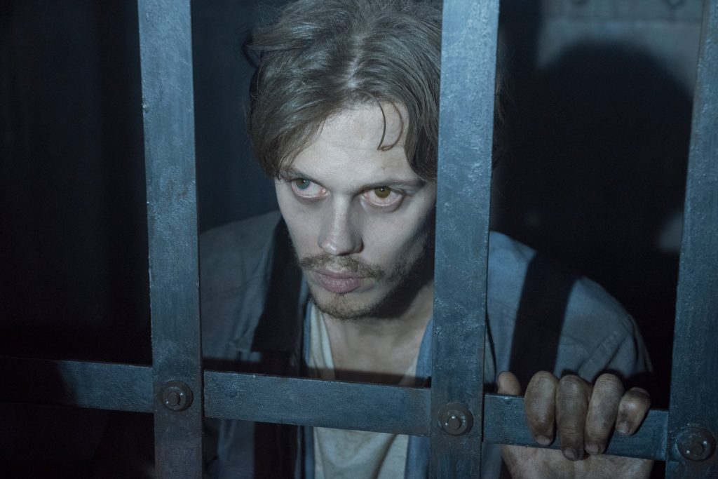 'Barbarian' Trailer: Check Into Bill Skarsgård's Rental From Hell On ...