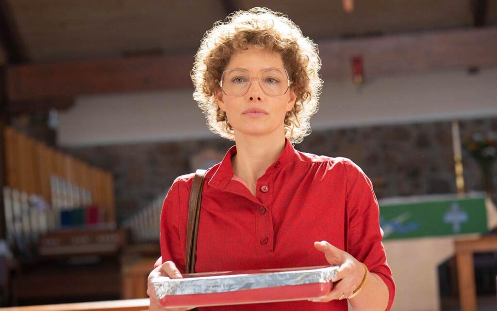 'Candy' Review: Jessica Biel & Melanie Lynskey Shine In An Intriguing ...